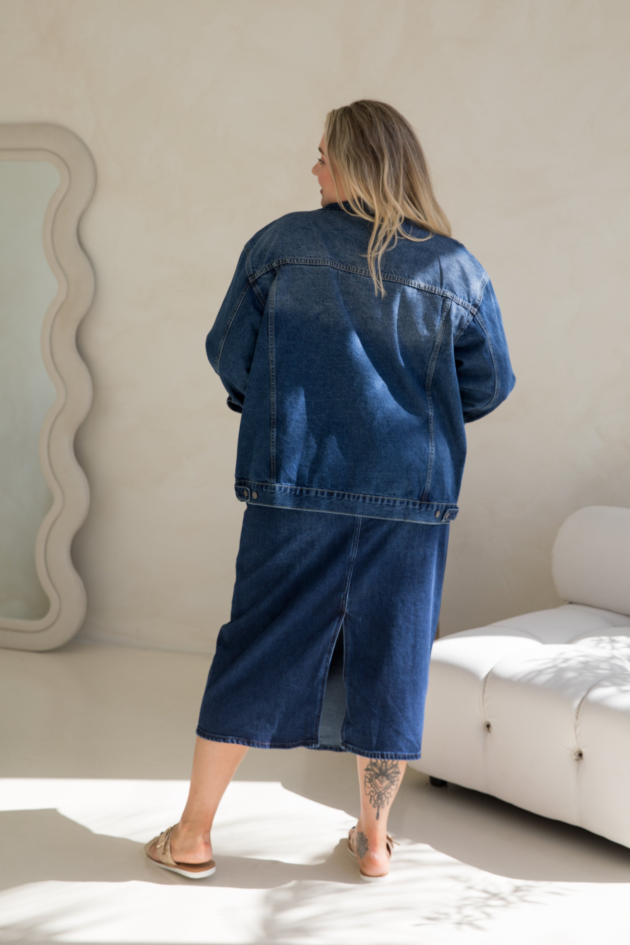 Plus-Sized Denim Jackets | PQ Collection | Denim Basic Jacket in Dark ...